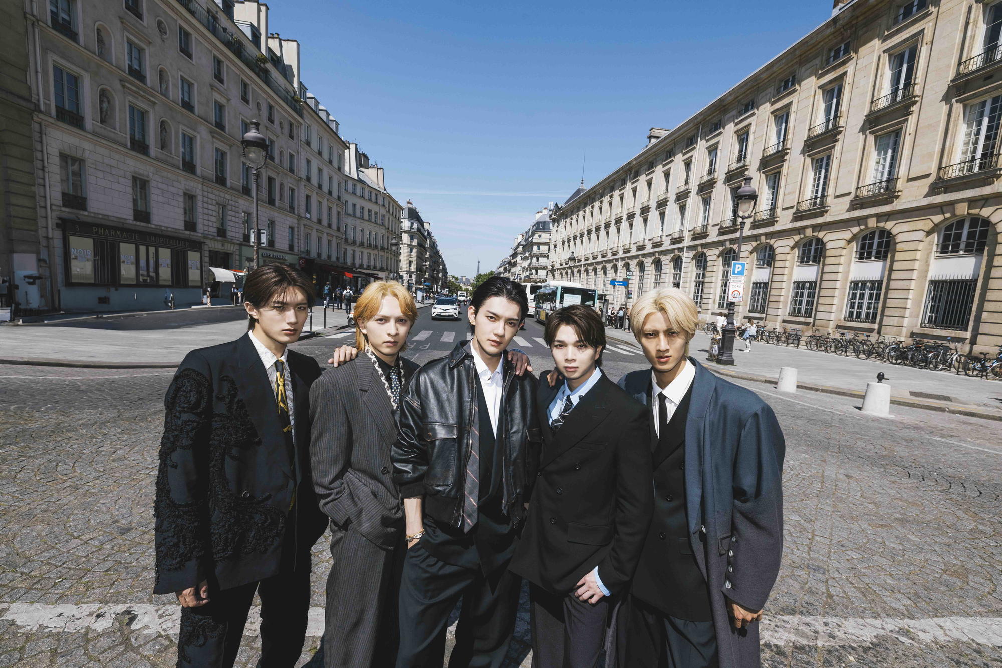 【M!LK】結成10周年を記念したアニバーサリーフォトブックの発売が決定！ | M!LKオフィシャルサイト